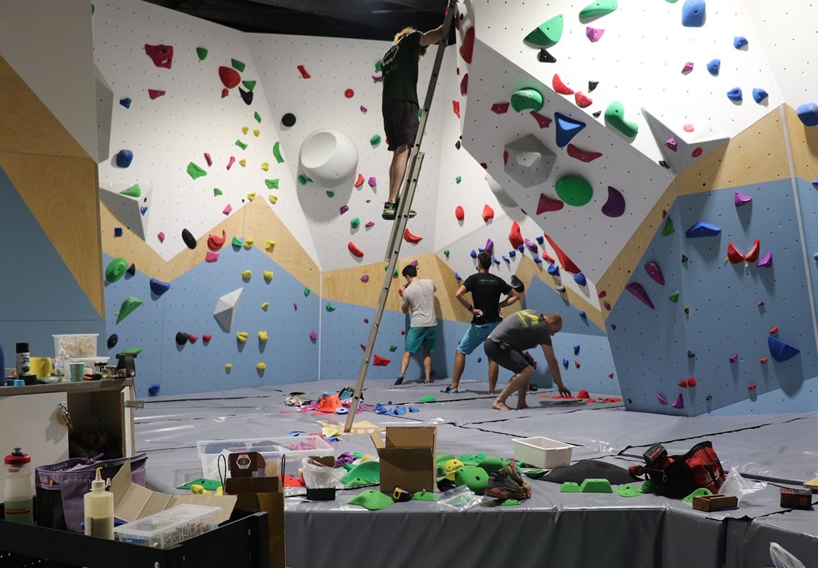 Home - Wall Walkers Bouldering