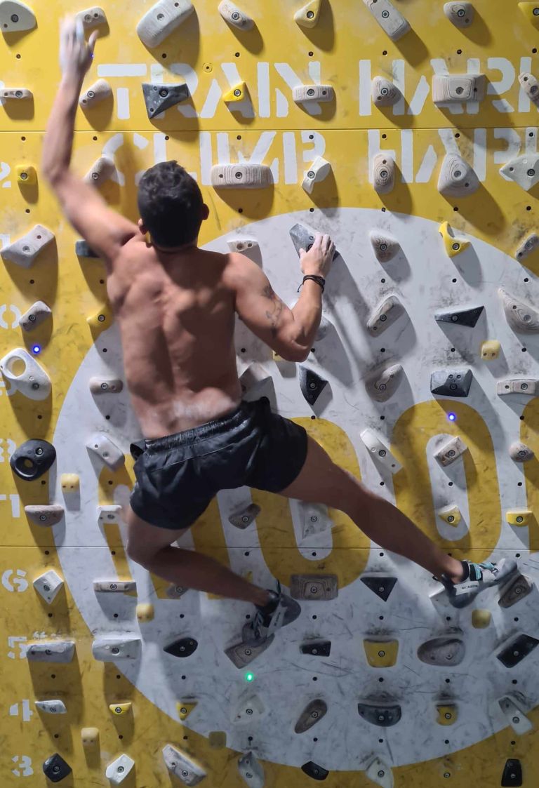 Events & Competitions - Wall Walkers Bouldering