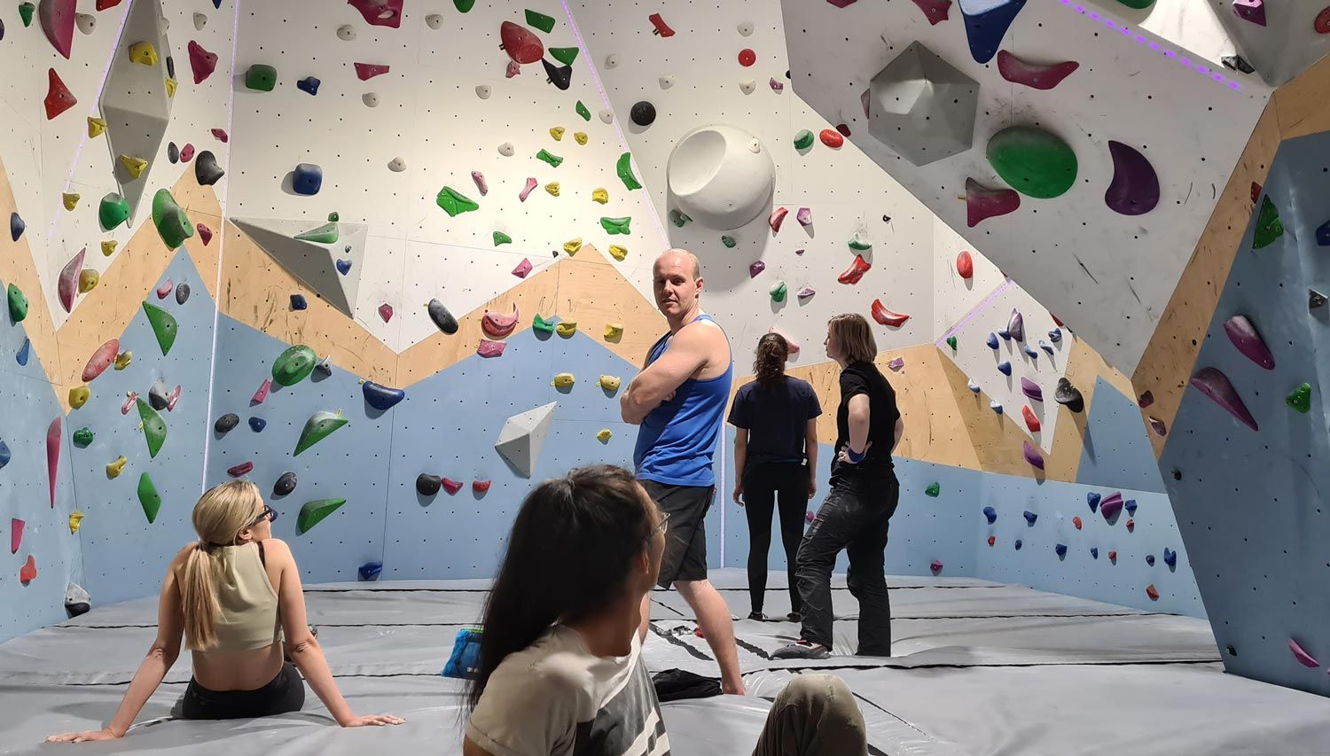 Pricing - Wall Walkers Bouldering